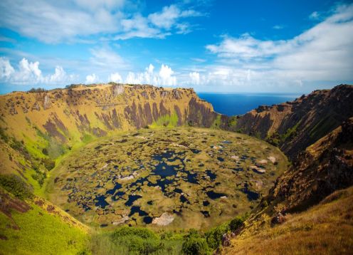 Volcán Rano Kau, Isla de Pascua, Guia de Isla de Pascua, Chile. Isla de ...