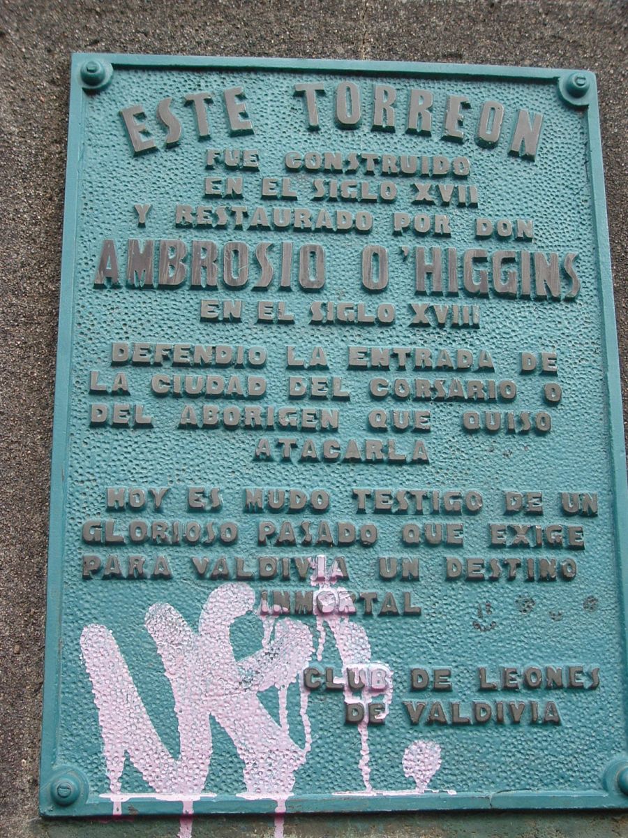 Torreones Los Canelos y Picarte. Guía de Valdivia - Chile. Valdivia - CHILE