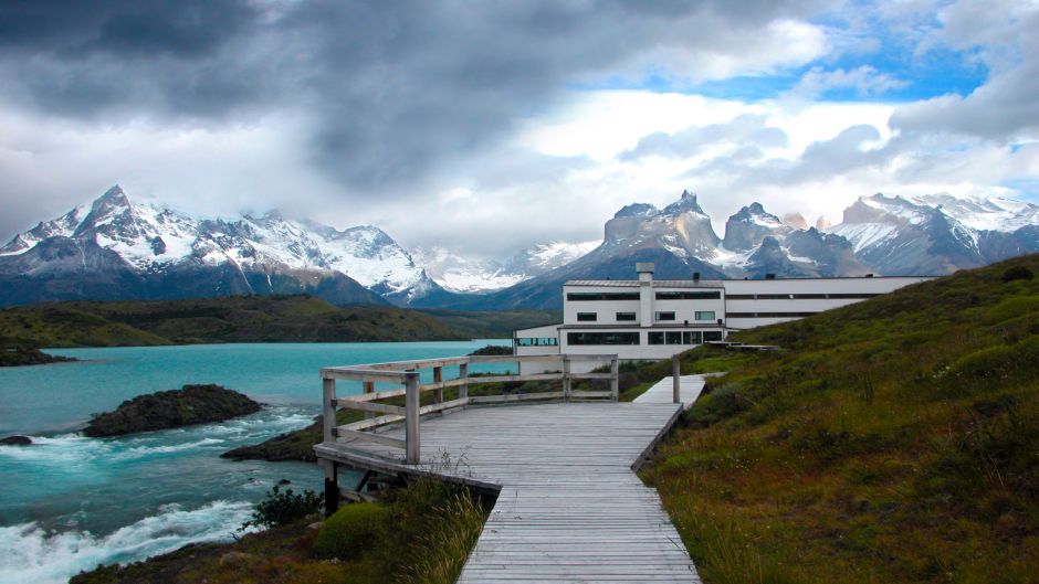 Hotel Explora en Torres del Paine. Hotel Salto Chico