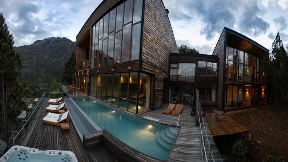 Uman Lodge Patagonia Chile, Hoteles en Futaleufu